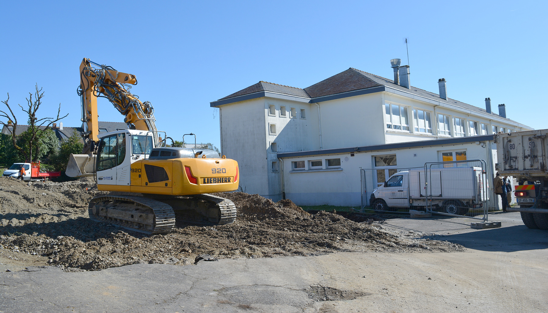 Le nouveau restaurant scolaire de Haute-Indre sort de terre - Indre44